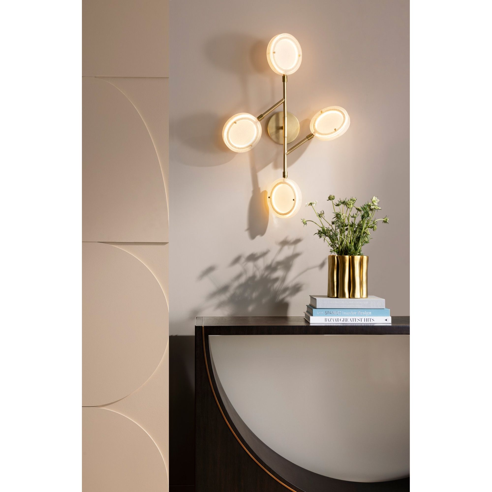 DWC16 - Meridian Sconce - Clear Seedy