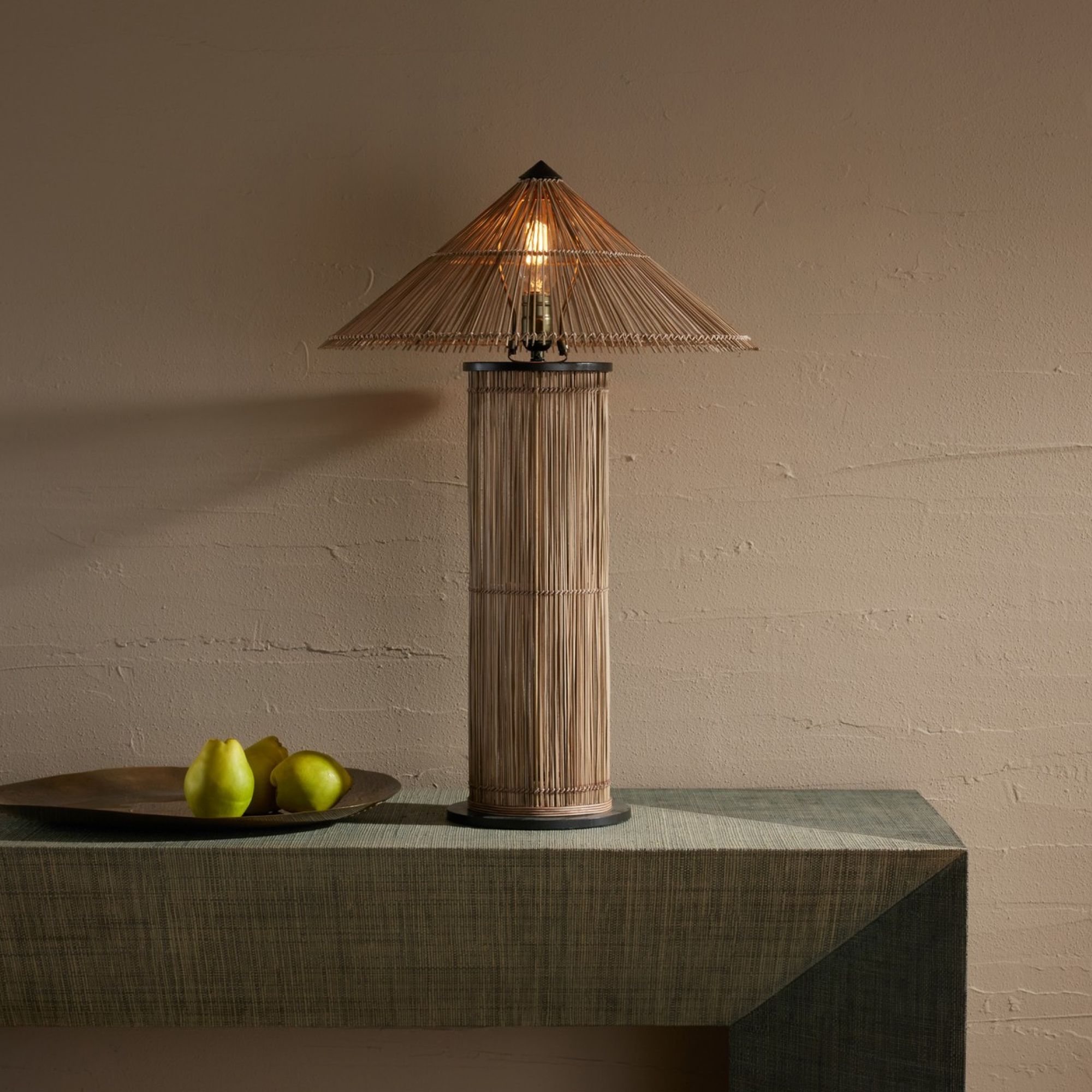 PTS10 - Belize Lamp - Natural, Rattan