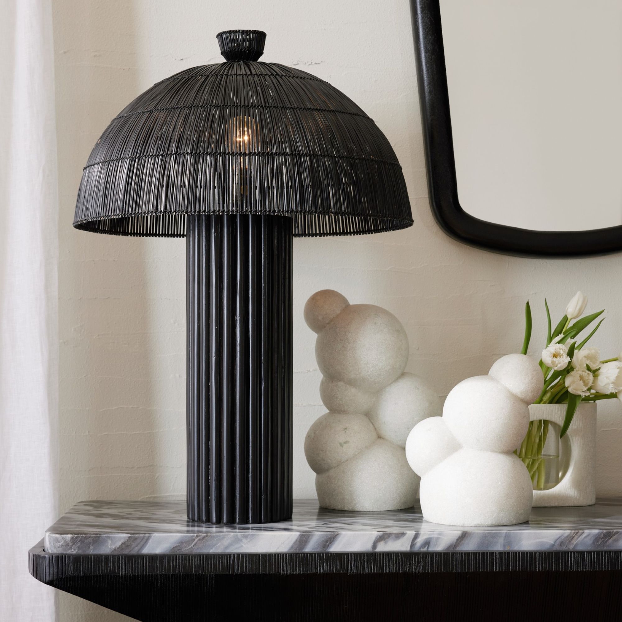 PTS15 - Como Lamp - Black, Rattan