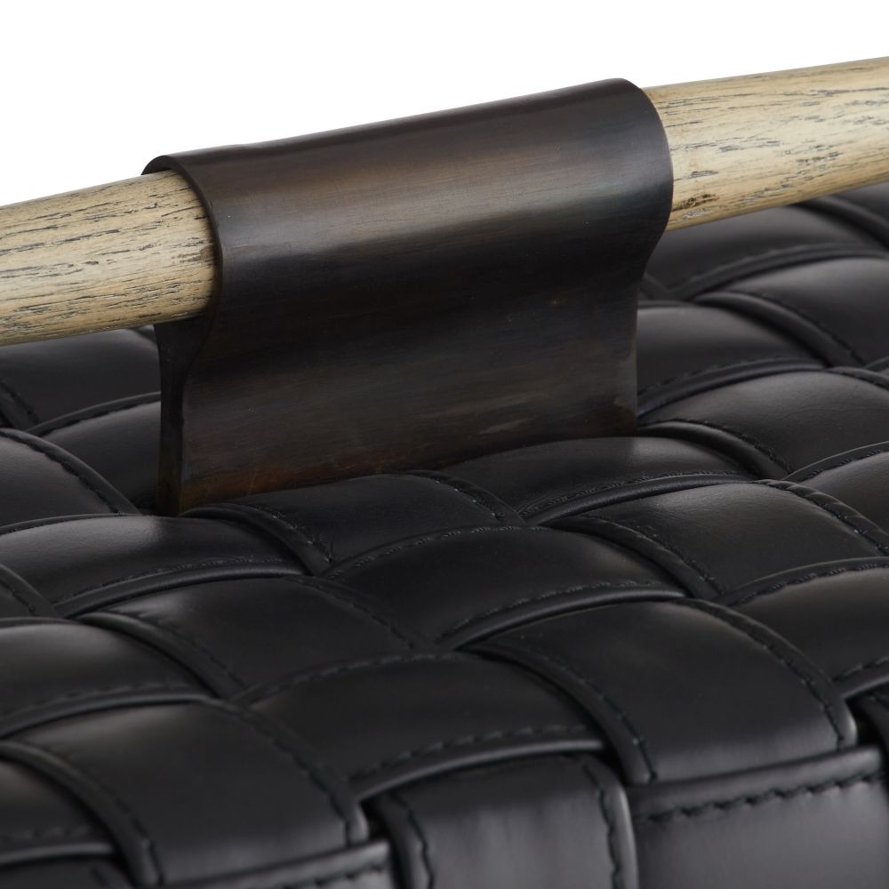 ARI18 - Humphrey Box - Black