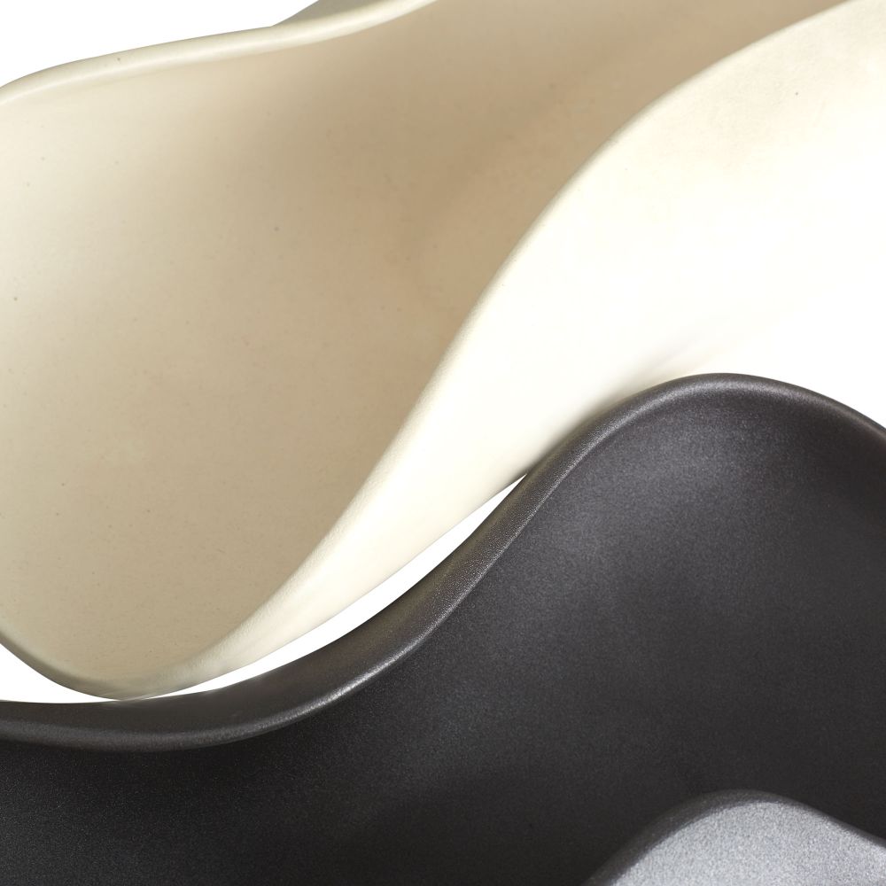 DA1001 - Roll Trays, Set of 3 - Matte Black and Matte White