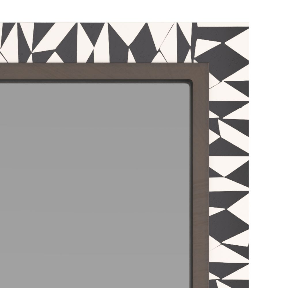 WMI36 - Aghassi Mirror - Black & White, Resin